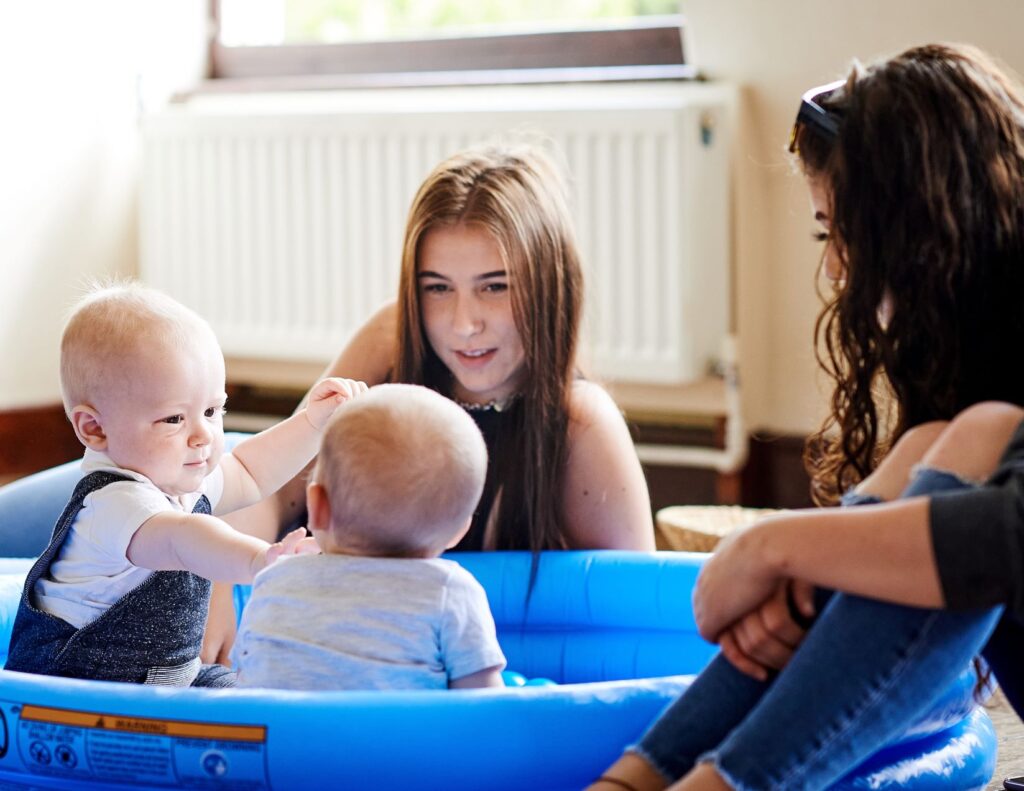 Young Mums Together - MumsAid